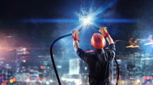 Stromfluss verstehen: Gleichstrom vs. Wechselstrom | Elektronik Kompetenz